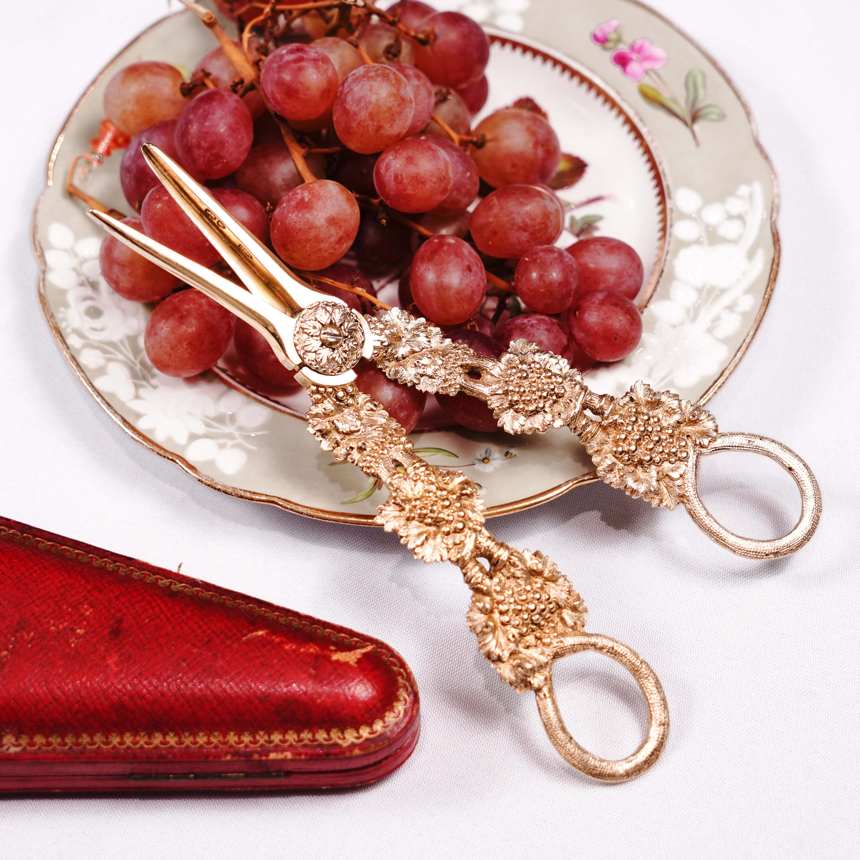 Antique Georgian Solid Silver Gilt Grape Shears/Scissors with Magnific ...
