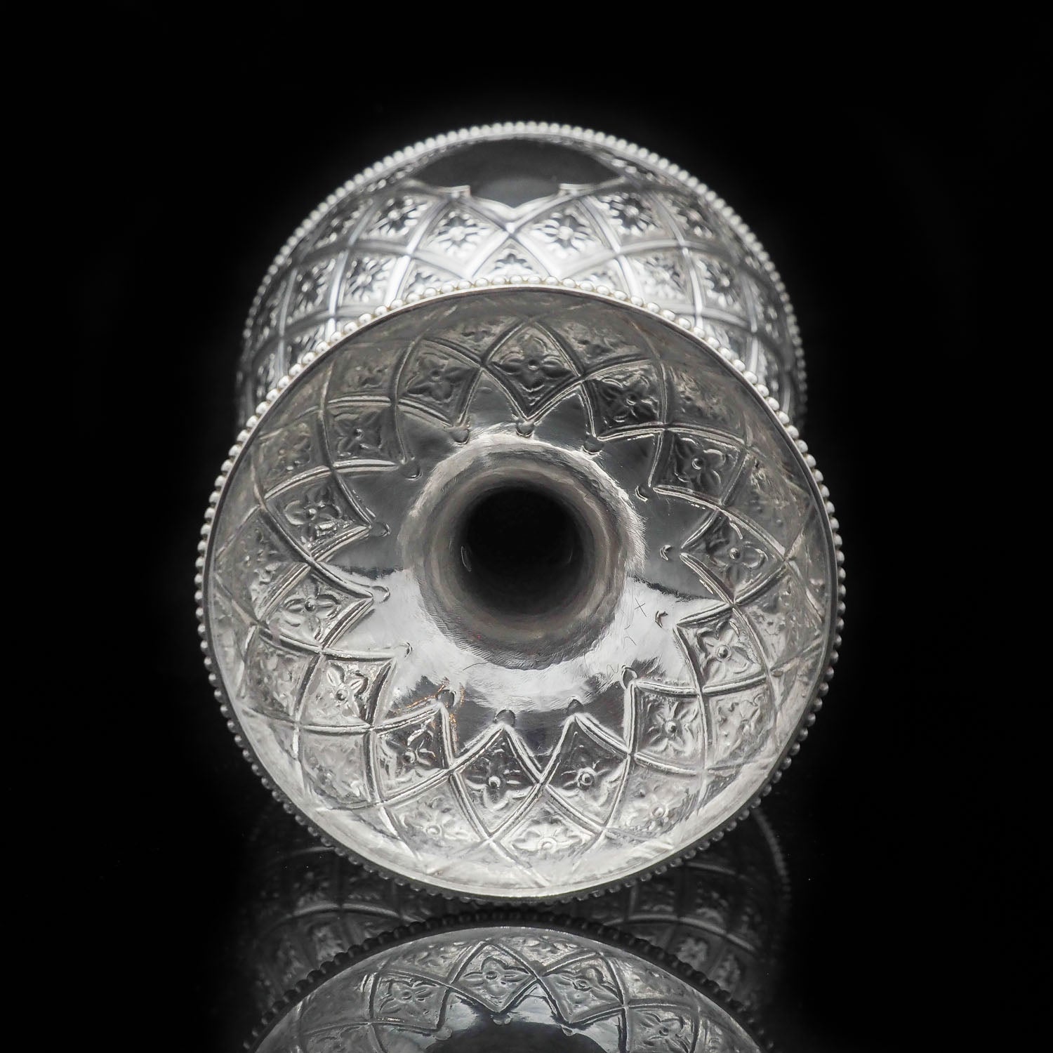 A Large Victorian Solid Silver Wine Goblet/Cup/Trophy with Abercorn Mo ...