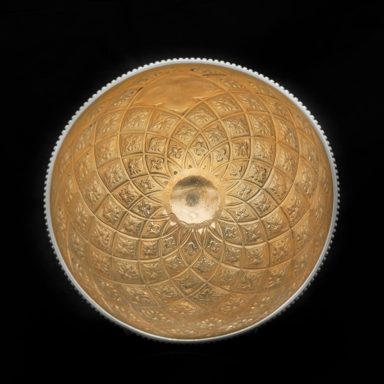 A Large Victorian Solid Silver Wine Goblet/Cup/Trophy with Abercorn Mo ...